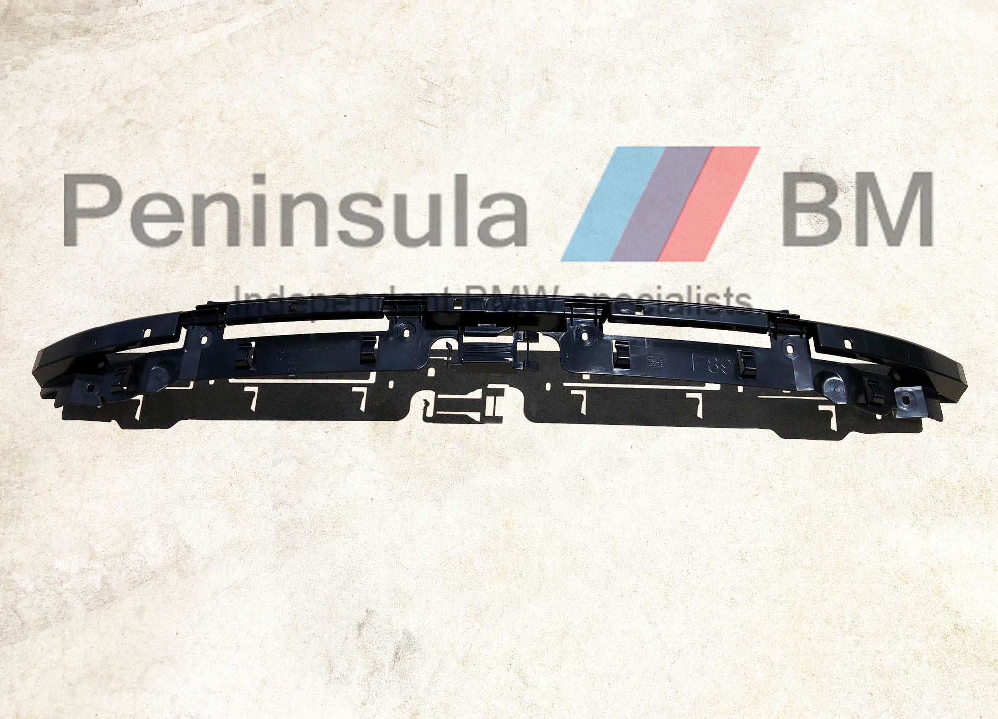 BMW Centre Guide Rear Bumper Z4 E89 Genuine 51127192042 — Peninsula BM